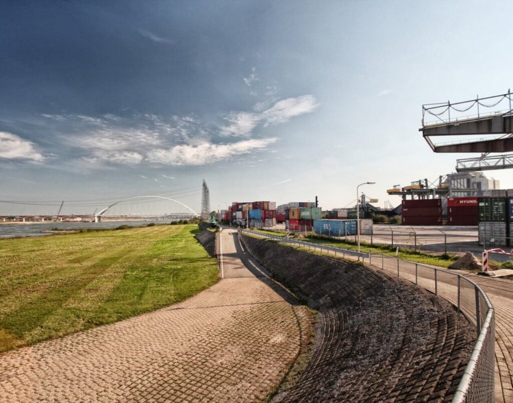 Over ons - Logistics Valley