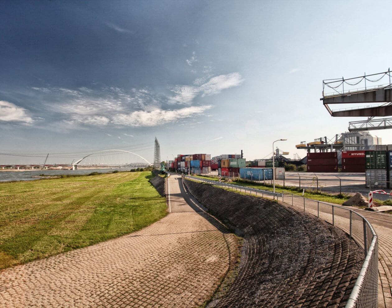 Over ons - Logistics Valley